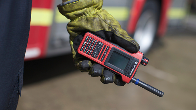 Мобильная радиостанция DM4400 / DM4401 - Motorola Solutions Россия и СНГ